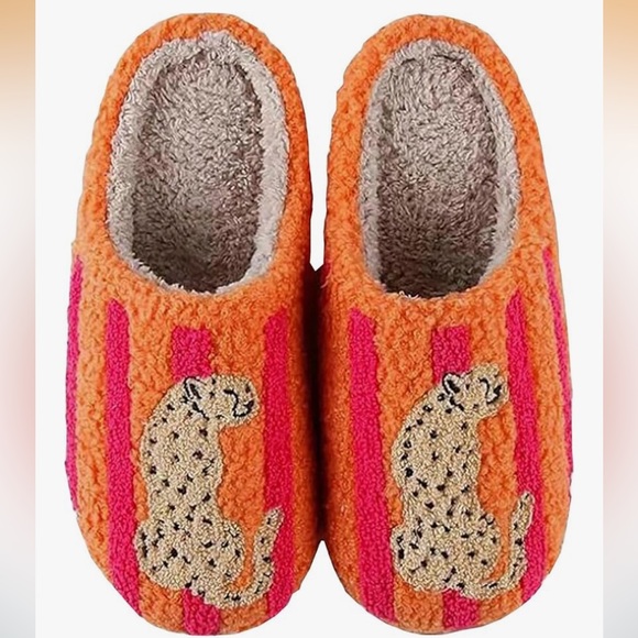 Shoes | Fuzzy Slippers Cheetah | Poshmark